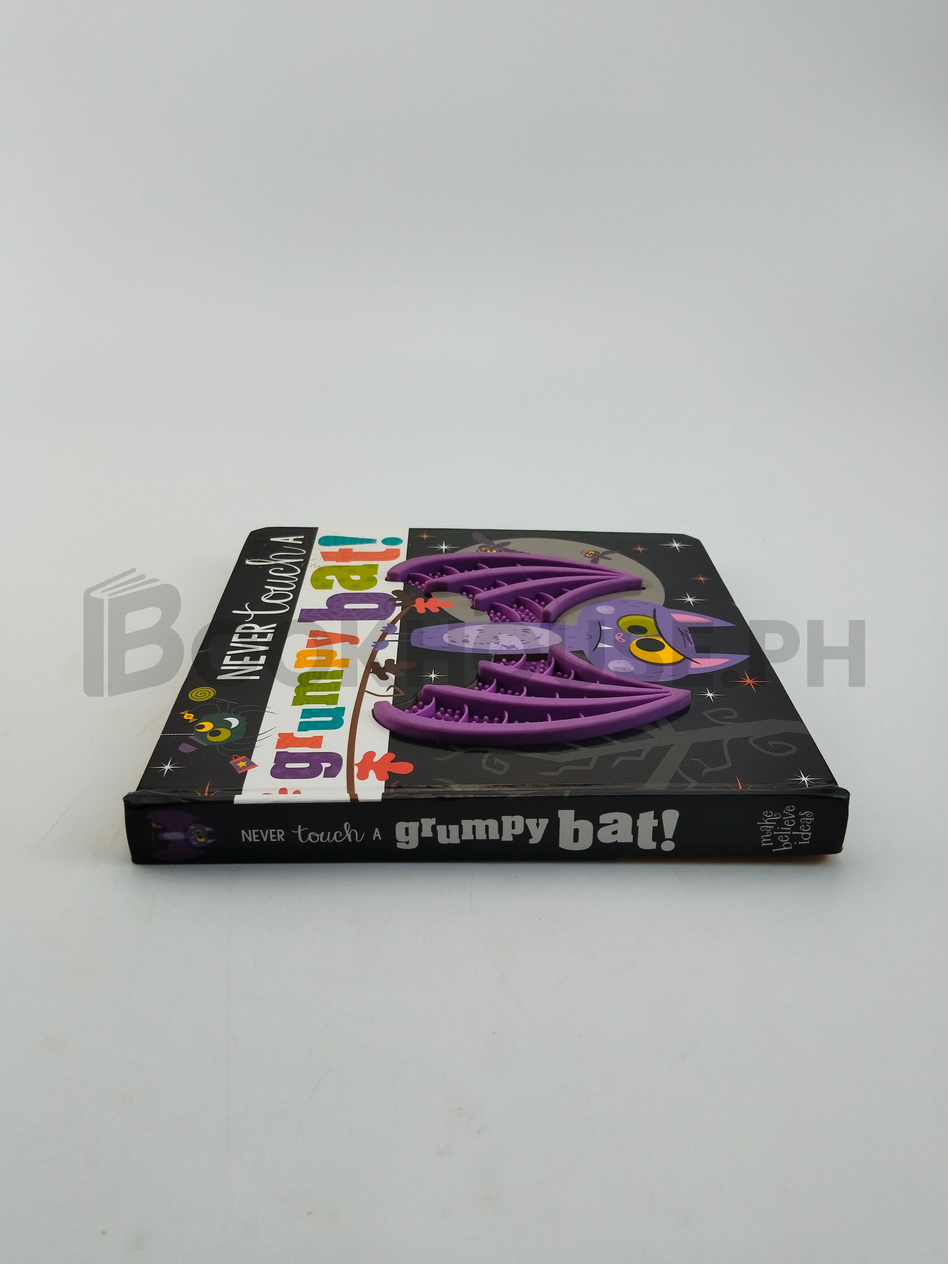 Never Touch A Grumpy Bat! by Make Believe Ideas - Bookhouse.PH